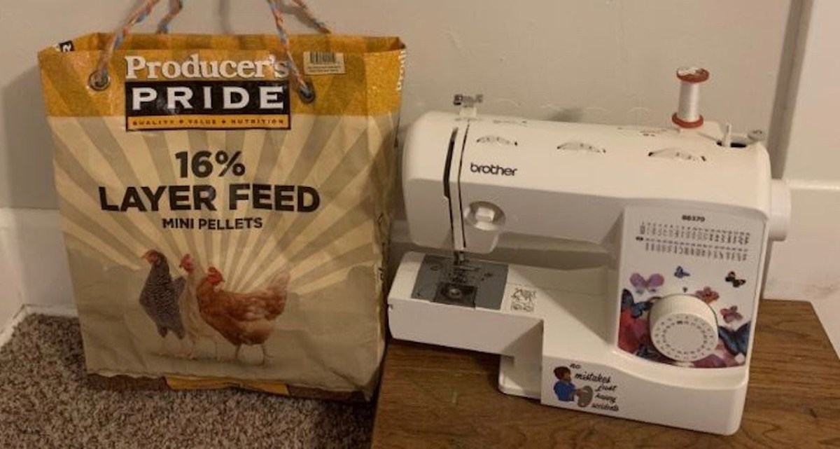 DIY Upcycled Feed Bag Projects – Bitchin' Chickens