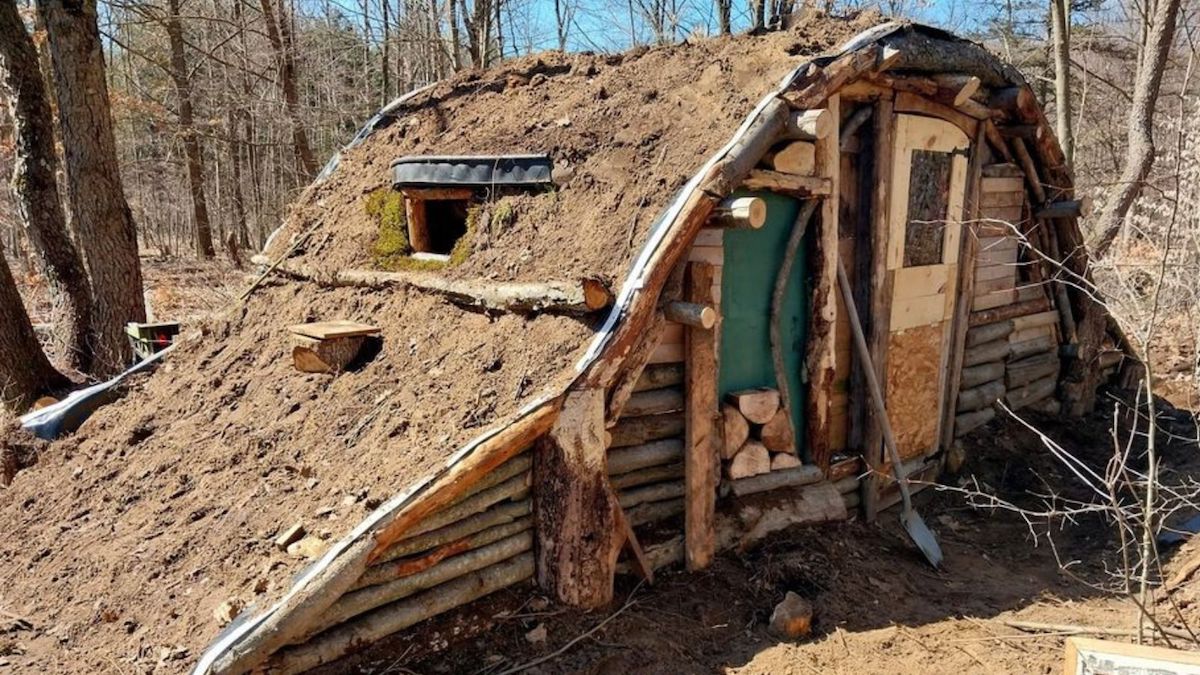 Hobbit Chicken Houses Custom Built Chicken Coops Wardle Feed & Pet