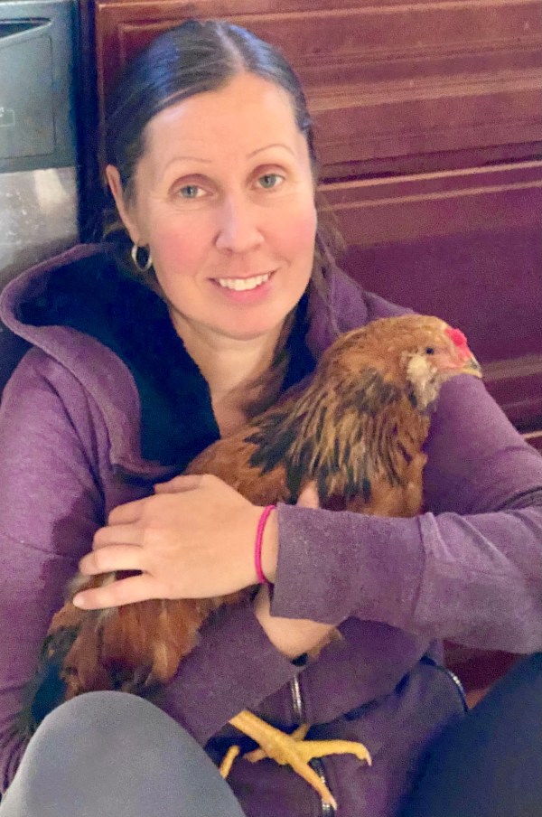 Playhouse Fortress Chicken Coop Conversion – Bitchin' Chickens