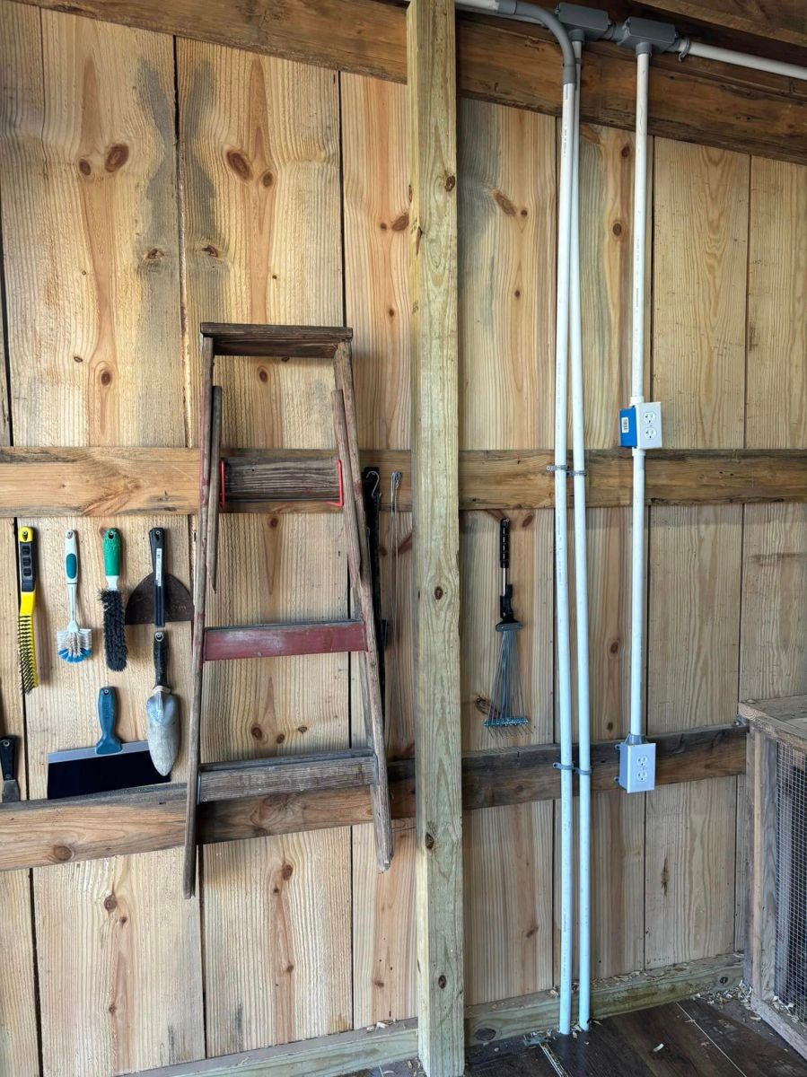 Family Built Chicken Coop – Bitchin' Chickens