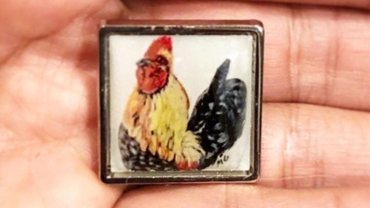 Marian Gardner: Self-Taught Chicken Artist – Bitchin' Chickens
